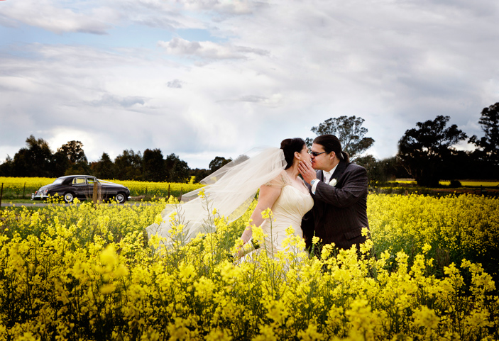Jennifer and Kenneth's wedding at All Saints Estate Wahgunya.